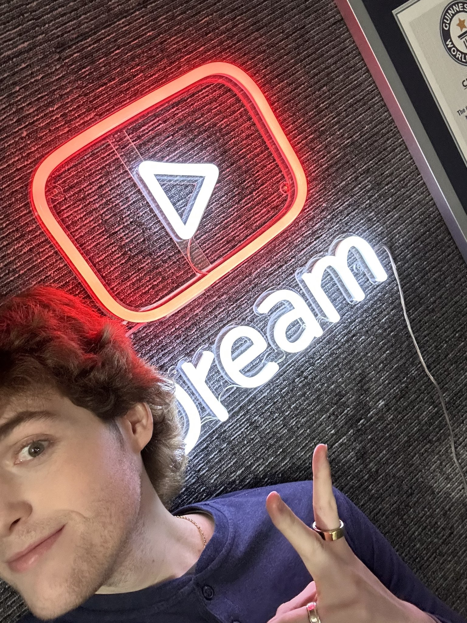 Masks off! Minecraft YouTuber, Dream, finally unveils his face – The ...